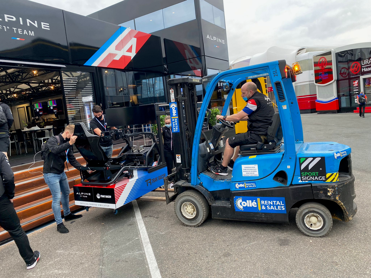 Alpine F1 Partnership with Trak Racer